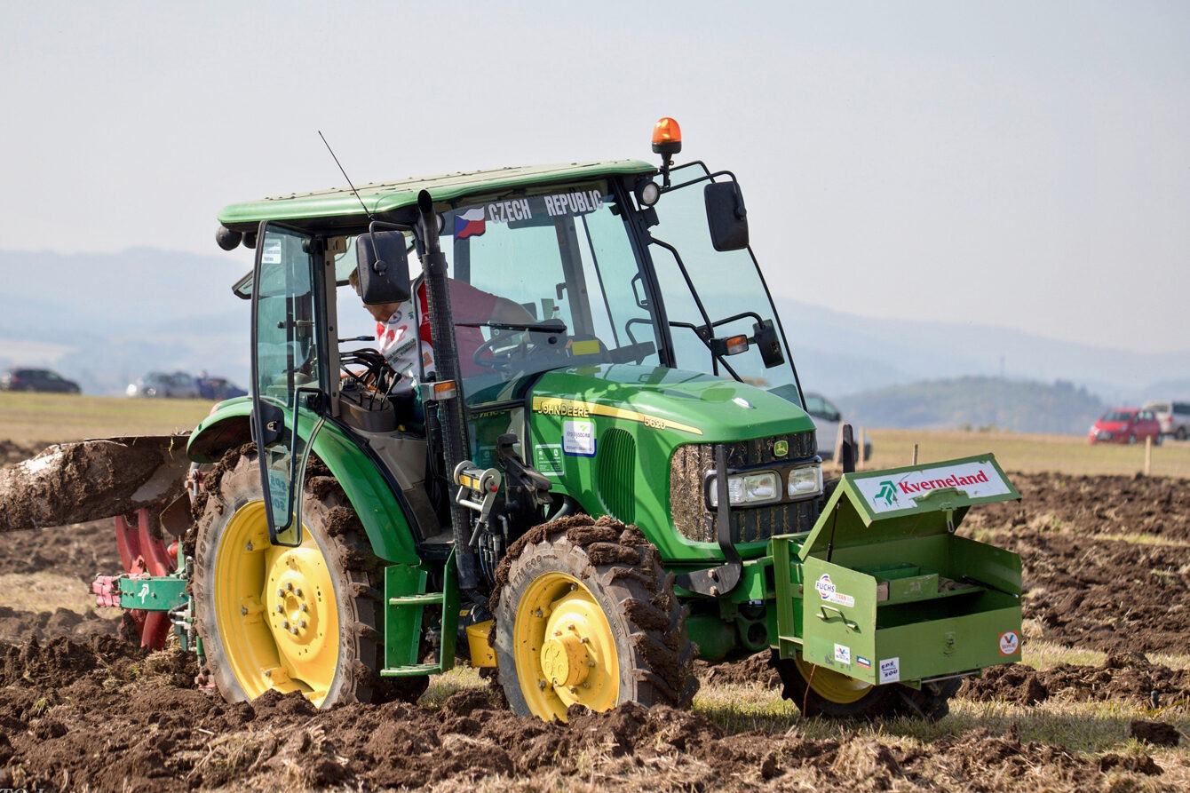Zábřeh se chystá na unikátní mistrovství v orbě koňmi i traktory ...