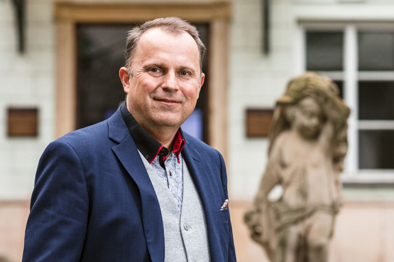 Nemohl jsem konat jinak, říká k výpovědi děkana PřF rektor Procházka ...